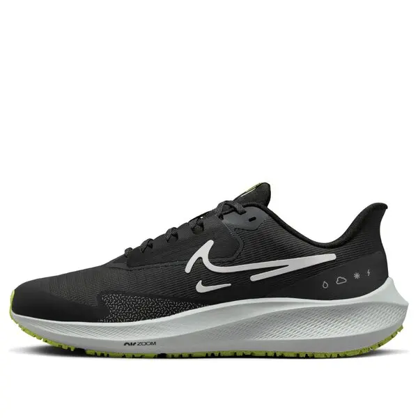 Nike Zoom Pegasus 39 Shield Sneakers - Black