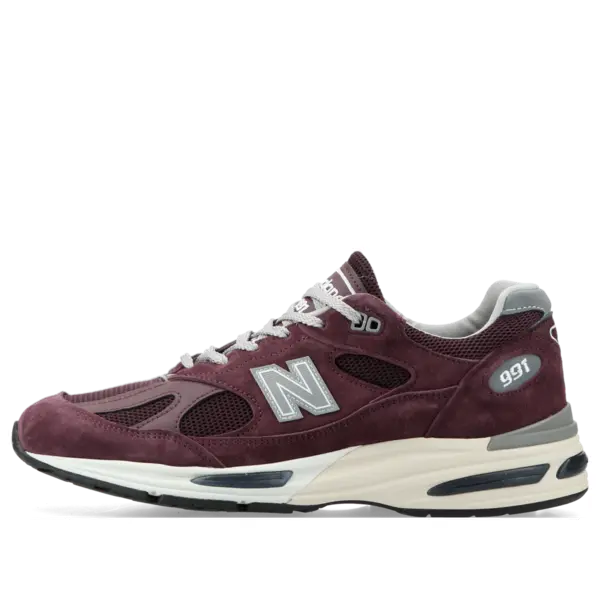 NEW BALANCE 991v2 Made In Uk Sneakers - Catawba Grape