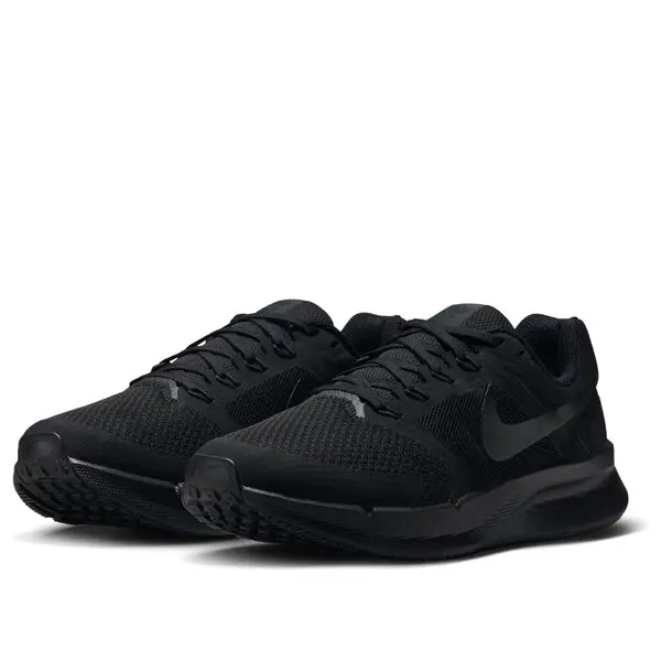 Nike Run Swift 3 Sneakers - Black