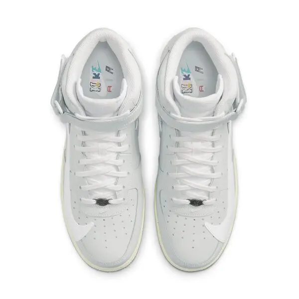 Nike Force 1 Mid Sneakers