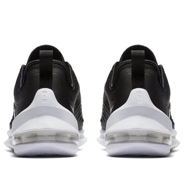 Nike Max Axis Sneakers - Black/white