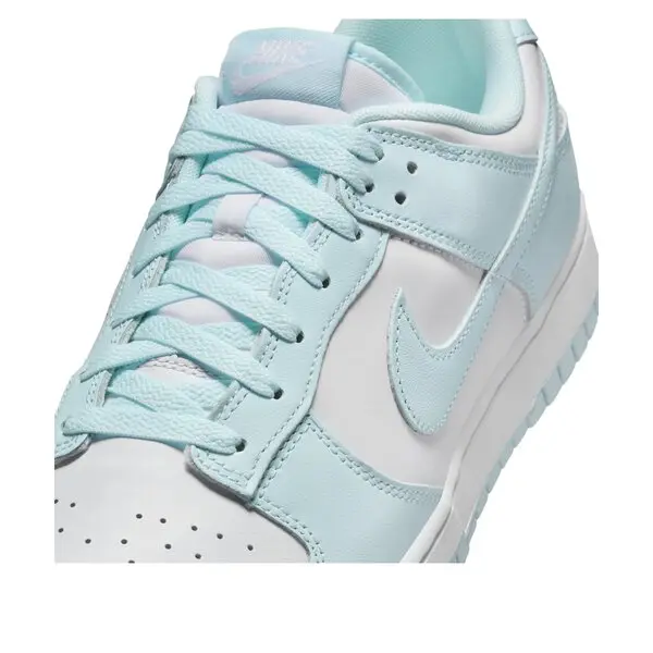 Nike Dunk Low Sneakers