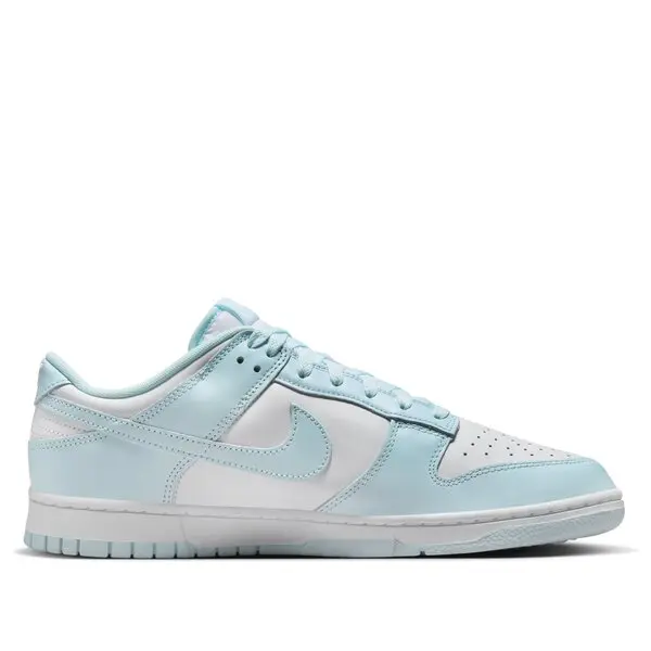 Nike Dunk Low Sneakers