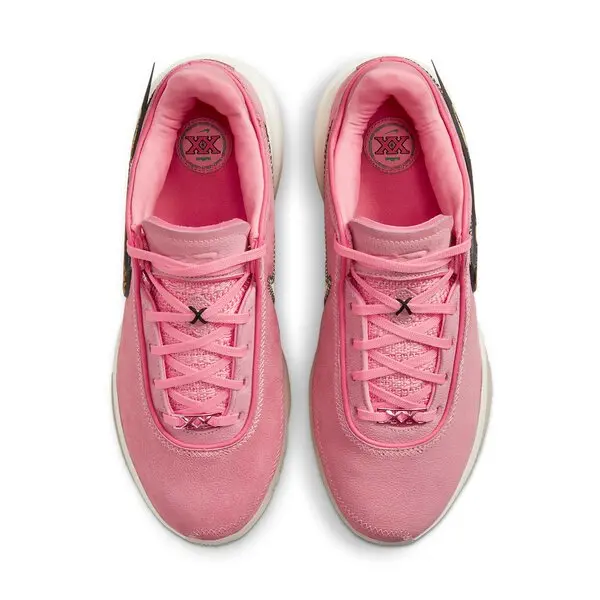 Nike Lebron 20 Sneakers - Pink/white