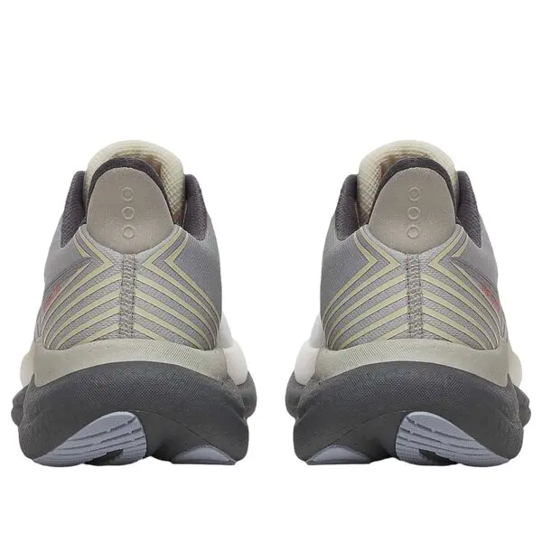 Saucony Triumph 23 Sneakers - Grey/shadow