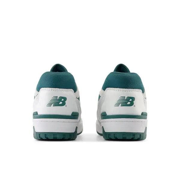 NEW BALANCE 550 Sneakers - White