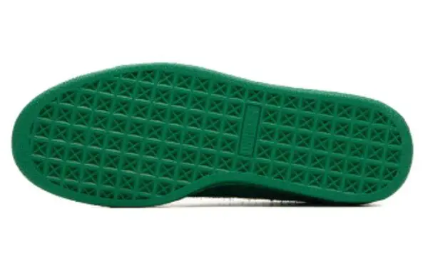 PUMA Suede 'love Marathon Meadow' Sneakers - Green