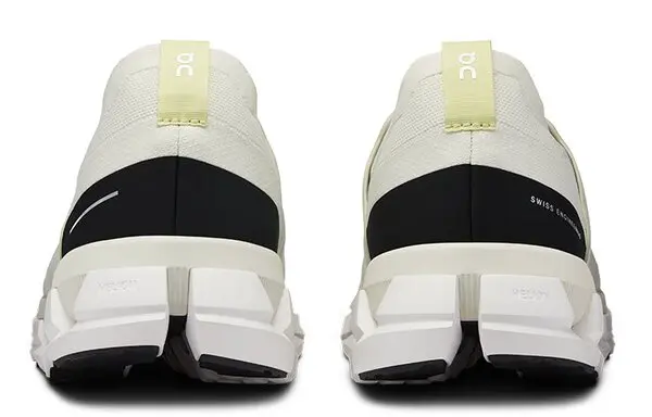 On Cloudswift 3 Ivory Black Sneakers - White/black
