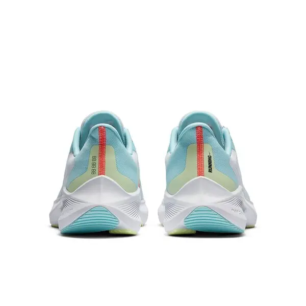 Nike Zoom Winflo Running Shoes