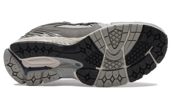 NEW BALANCE 1906r Low Top Sneakers