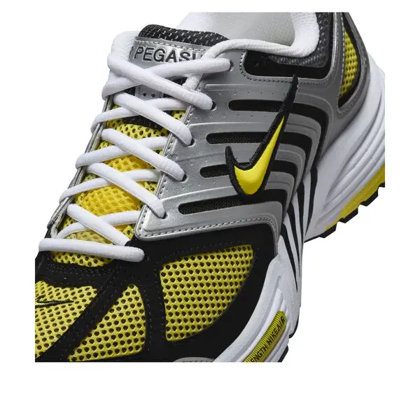 Nike Zoom Pegasus 2005 Athletic Sneakers - Black/white/white