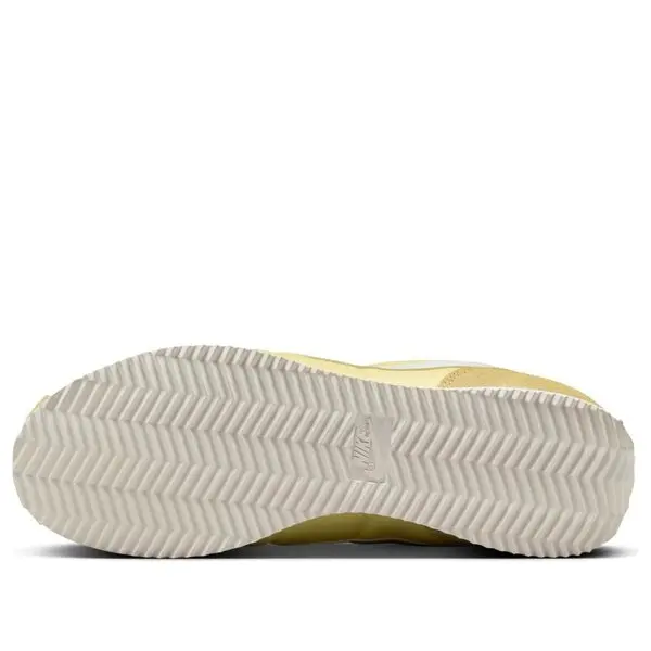 Nike Cortez Txt Sneakers - Soft Yellow