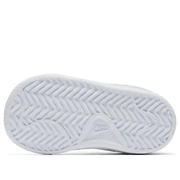 Nike Court Royale Velcro Low Top Sneakers