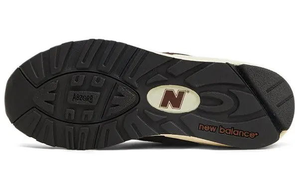 NEW BALANCE 990v2 Made In Usa Sneakers - Brown/beige/cream