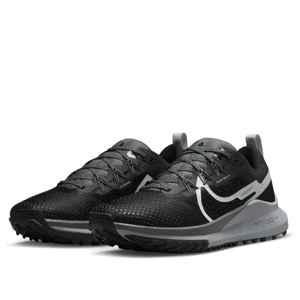 Nike React Pegasus Trail 4 Athletic Sneakers - Black/white