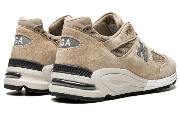 NEW BALANCE X Kith 990v2 Made In Usa Sneakers - Light Brown