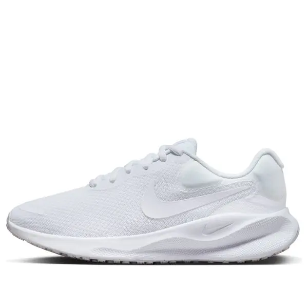 Nike Revolution "triple " Sneakers - White