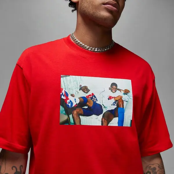 JORDAN Graphic T-shirt 'red - Red/multi-color