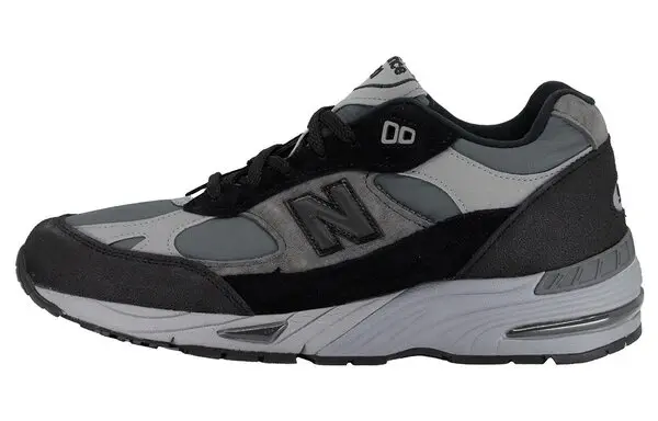 NEW BALANCE 991 Lace-up Sneakers - Black/grey