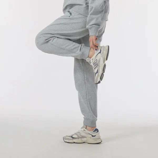 NEW BALANCE Wordmark Logo Jogging Pants - Grey