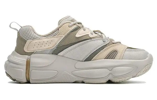 FILA Low Top Sneakers - Khaki/white