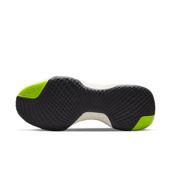 Nike Zoomx Invincible Run Flyknit Sneakers