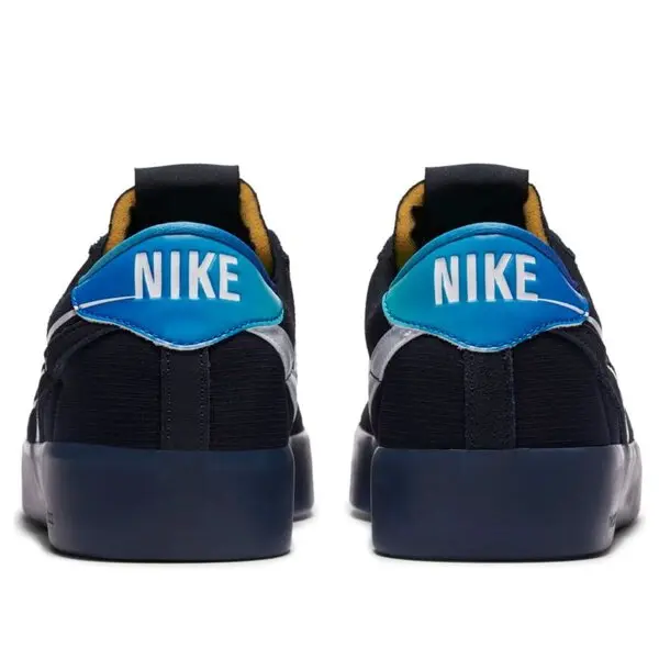 Nike Bruin React Low Top Sneakers - Blue
