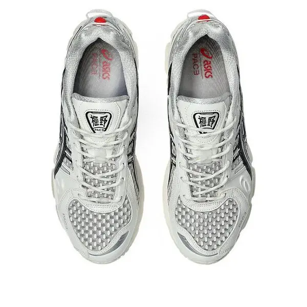 Asics X Pace Gel-kayano .1 Sneakers - Cream/black