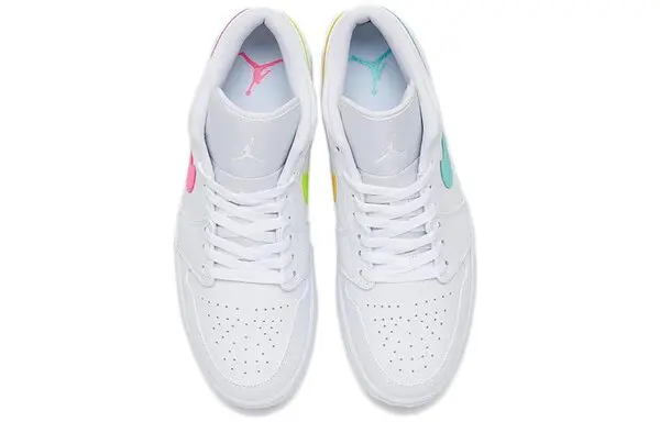JORDAN 1 Low Sneakers - White
