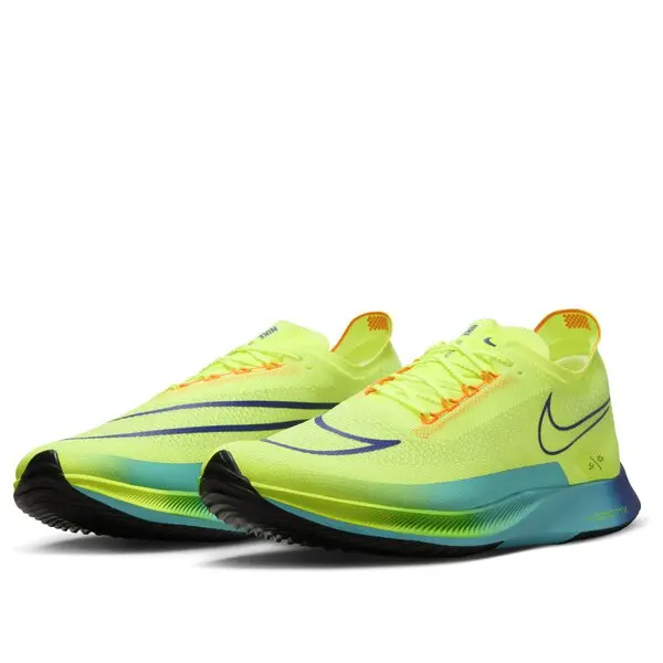Nike Zoomx Streakfly 'fast Pack' Sneakers