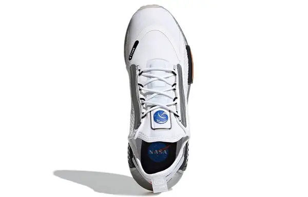 Adidas Nmd R1 'spectoo Nasa Cloud Sneakers
