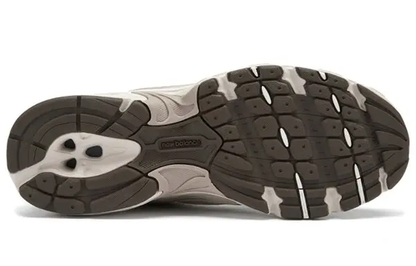 NEW BALANCE 530 Athletic Sneakers - Light Gray