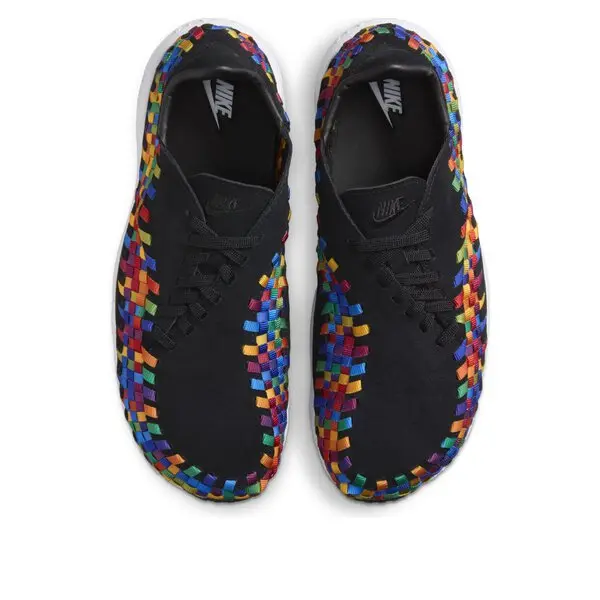 Nike Footscape Woven Sneakers