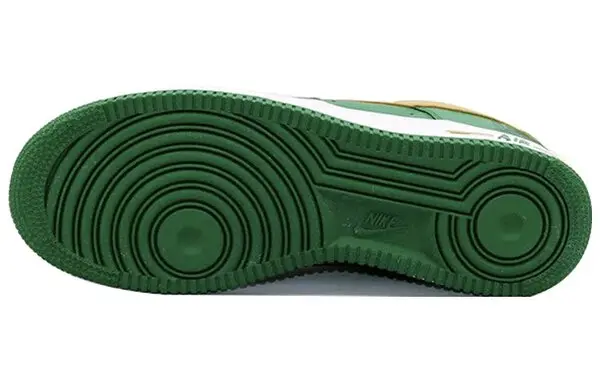 Nike Force 1 Premium "lebron" Sneakers - Green
