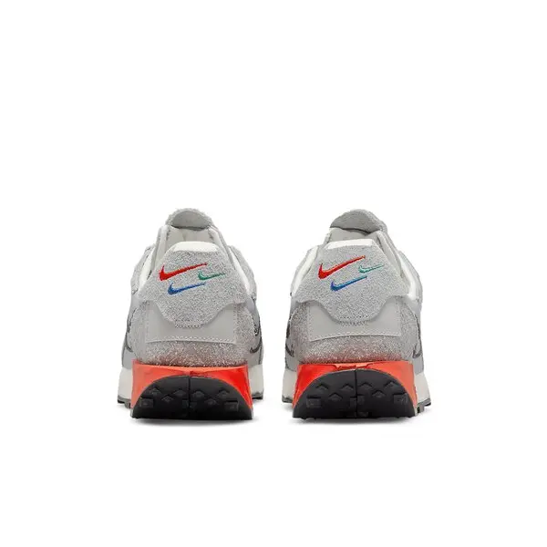 Nike Fontanka Waffle Sneakers - Grey/red