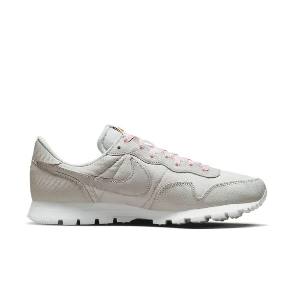 Nike Pegasus 83 Premium Sneakers - Gray/pink