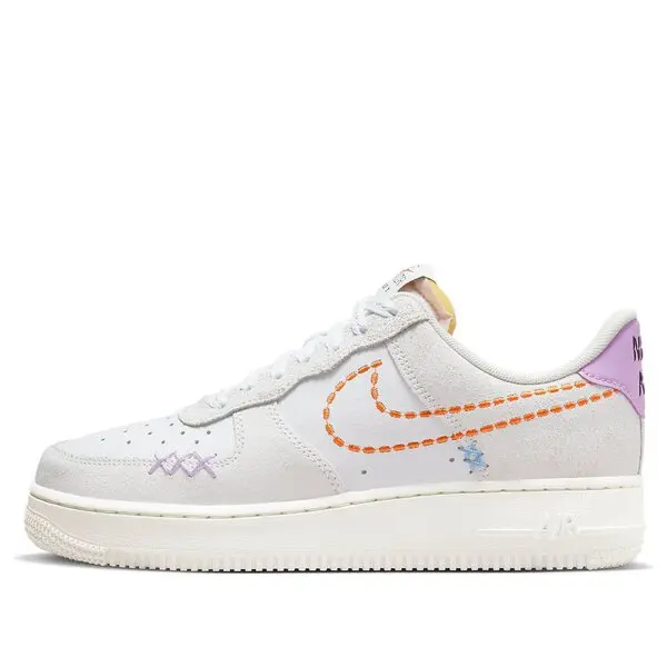 Nike Force 1 '07 Se Low Top Sneakers