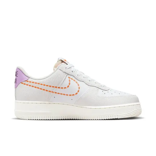 Nike Force 1 '07 Se Low Top Sneakers