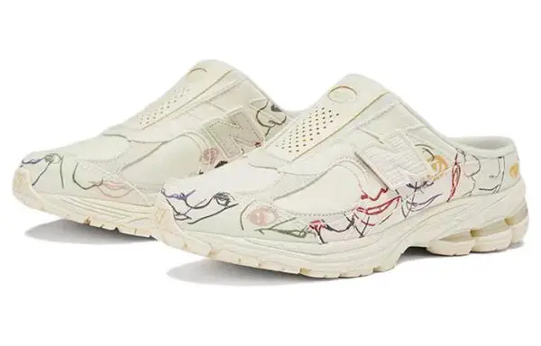 NEW BALANCE X Bryant Giles 2002r Mule "the Artists Shoe - Cream