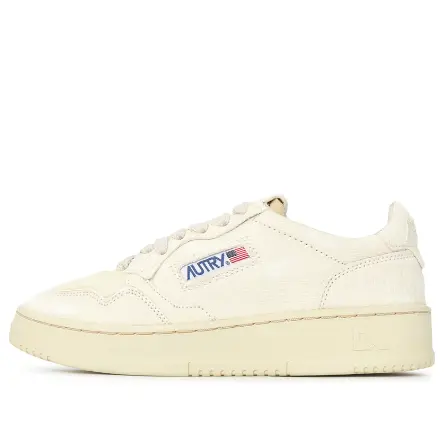 AUTRY Medalist Low Top Sneakers - Ivory White