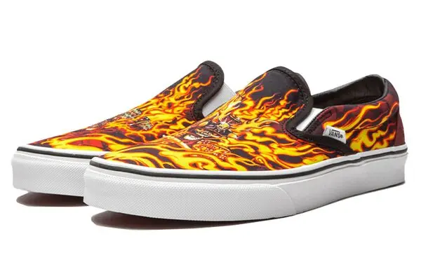 VANS Classic Slip-on "samurai Rising" Sneaker - Yellow/white