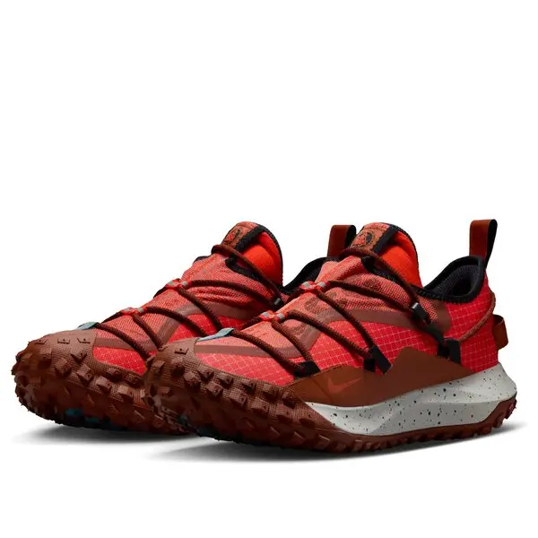 Nike Mountain Fly Low Gore-tex Sneakers - Vibrant Red/black