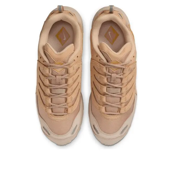 Nike Terra Humara Sneakers - Sesame/sanddrift-saturn Gold