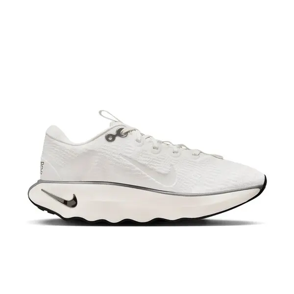 Nike Motiva Premium Sneakers - White