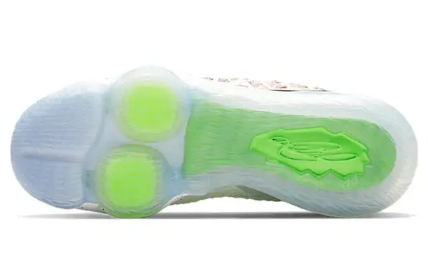 Nike Lebron 17 'air Command Force' Basketball Sneakers - White