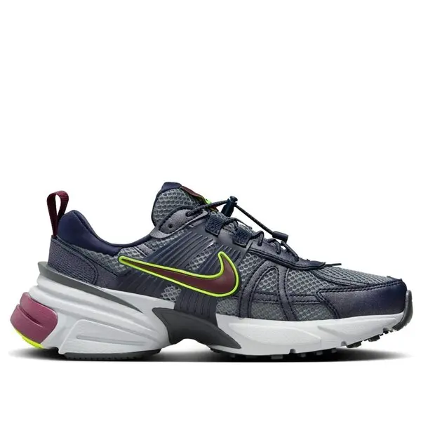 Nike V2k Run Sneakers - Grey/green