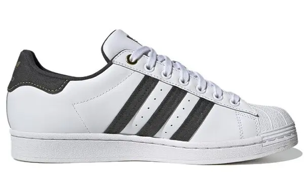 Adidas Superstar Sneakers