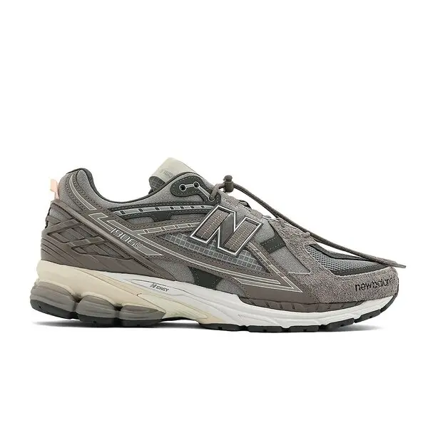 NEW BALANCE X Invincible X N.hoolywood 1906u Sneakers - Grey