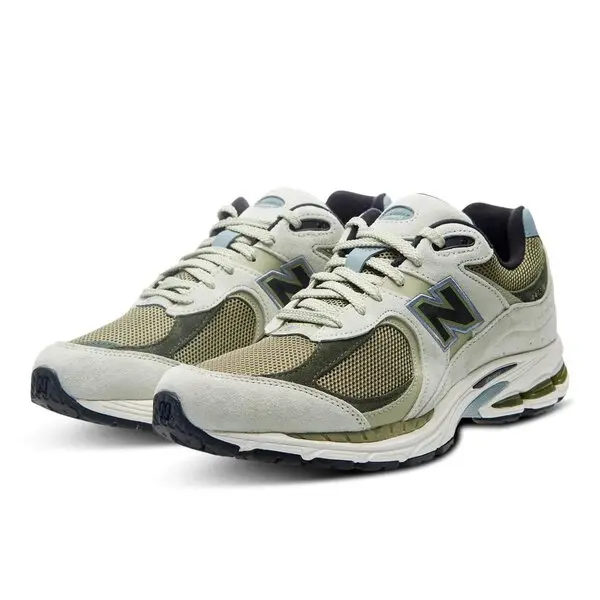 NEW BALANCE 2002r Sneakers - Honeydew Green