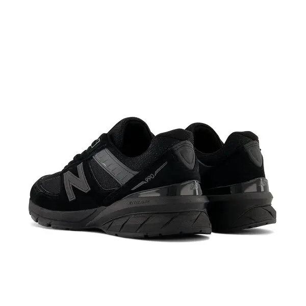 NEW BALANCE 990v5 Made In Usa "triple - Black